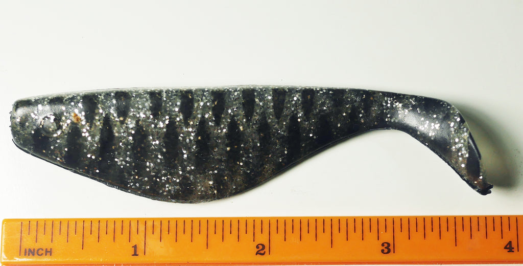 4" Paddletail Soft Plastic Pilchard/Shad - Tiger Stripe (Silver/Black ...